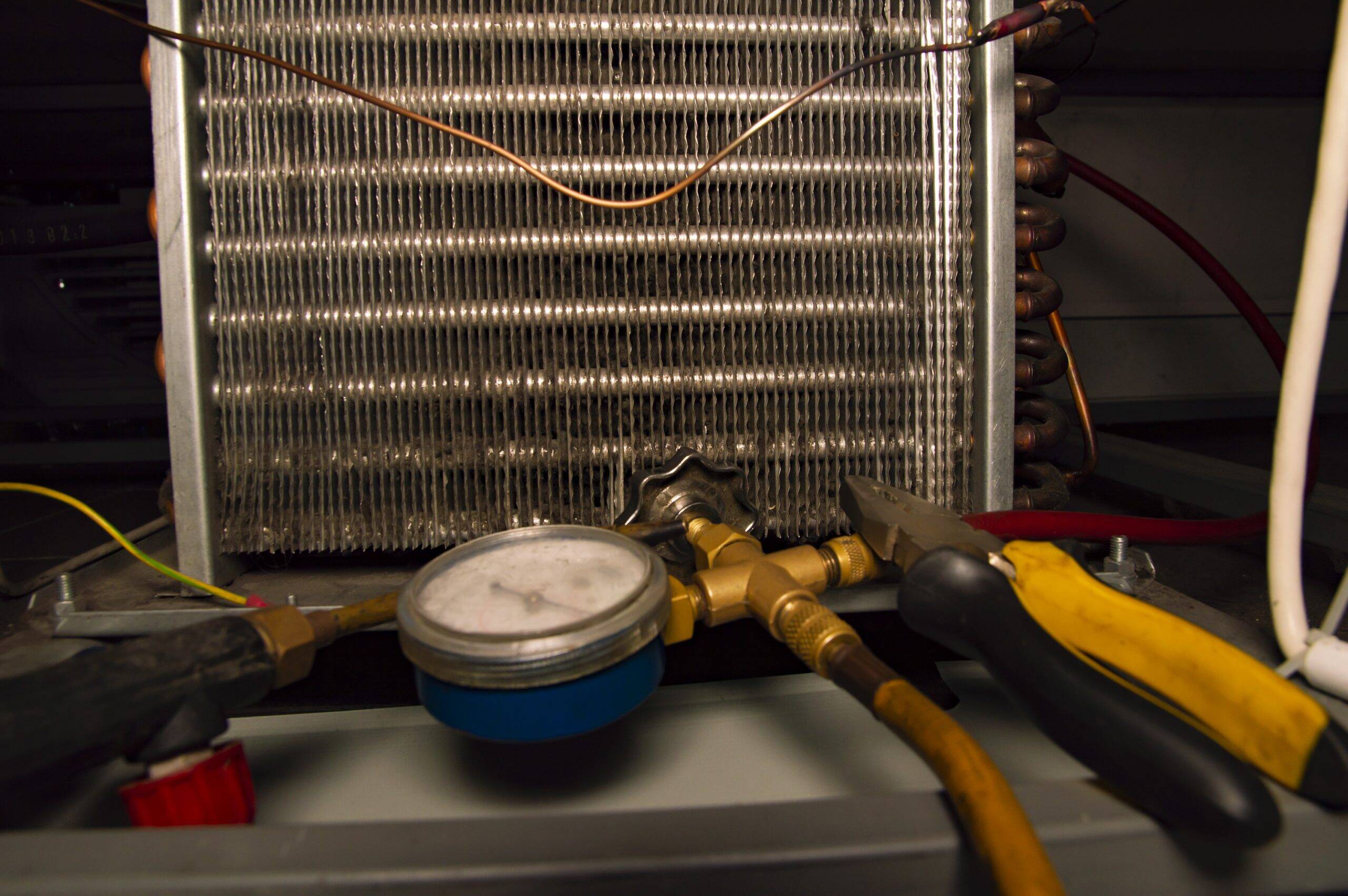 AC System Low On Compressor Oil? 5 Warning Signs